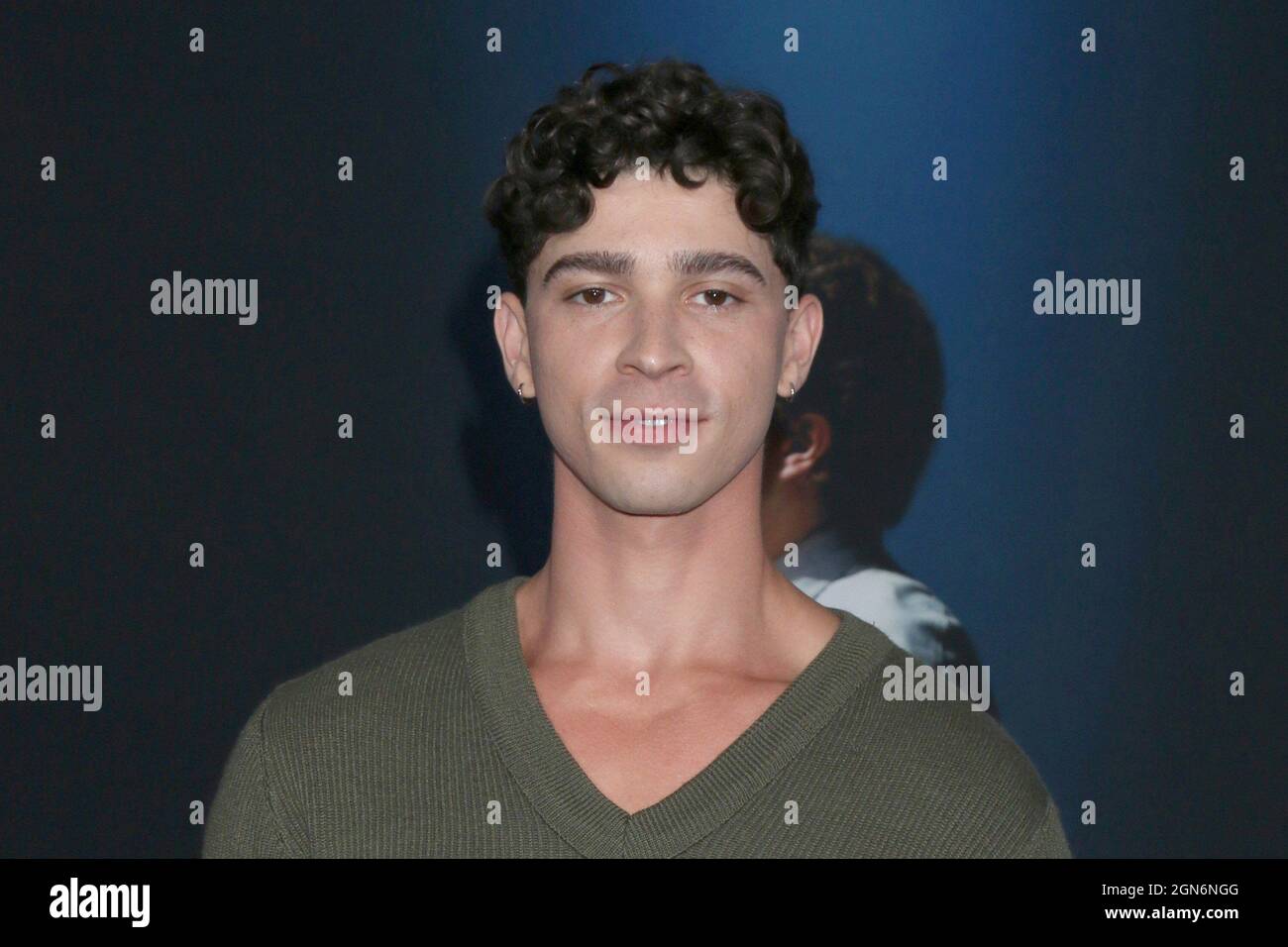 Los Angeles, CA. 22nd Sep, 2021. Isaac Powell at arrivals for DEAR EVAN ...