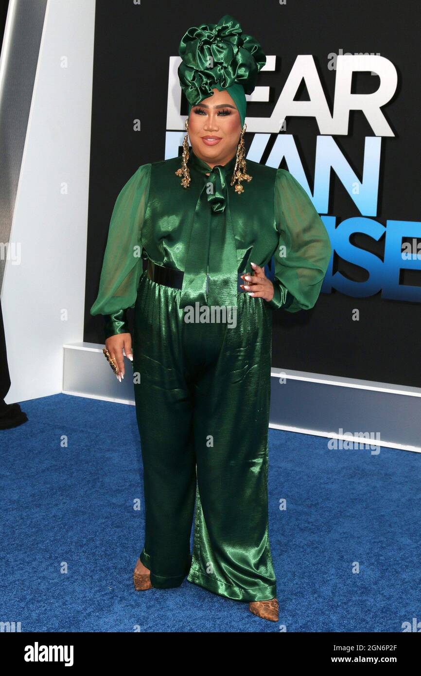 Los Angeles, CA. 22nd Sep, 2021. Patrick Starr at arrivals for DEAR ...