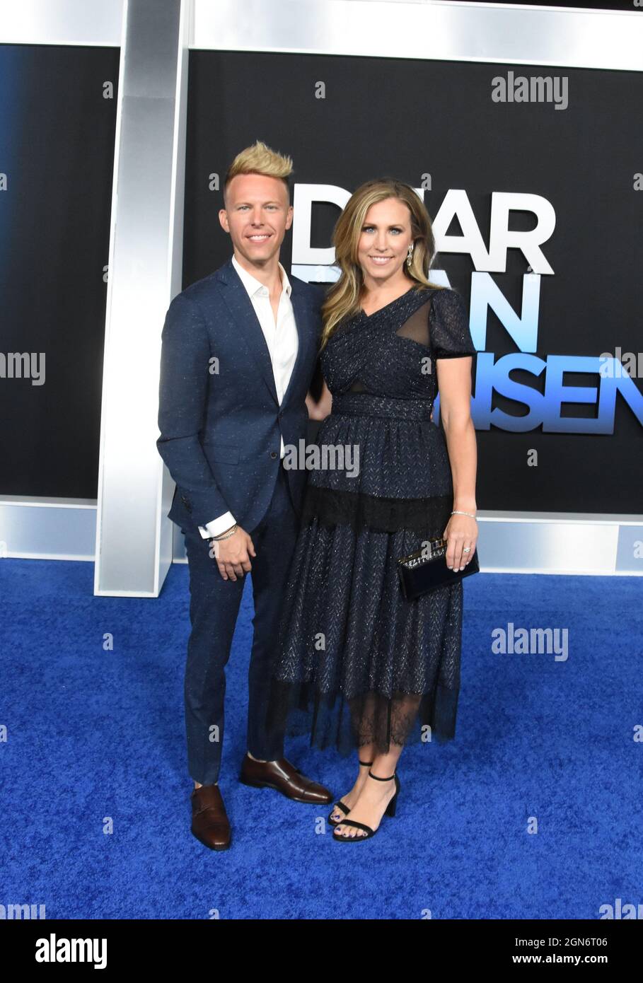 Asher fogle paul hi-res stock photography and images - Alamy