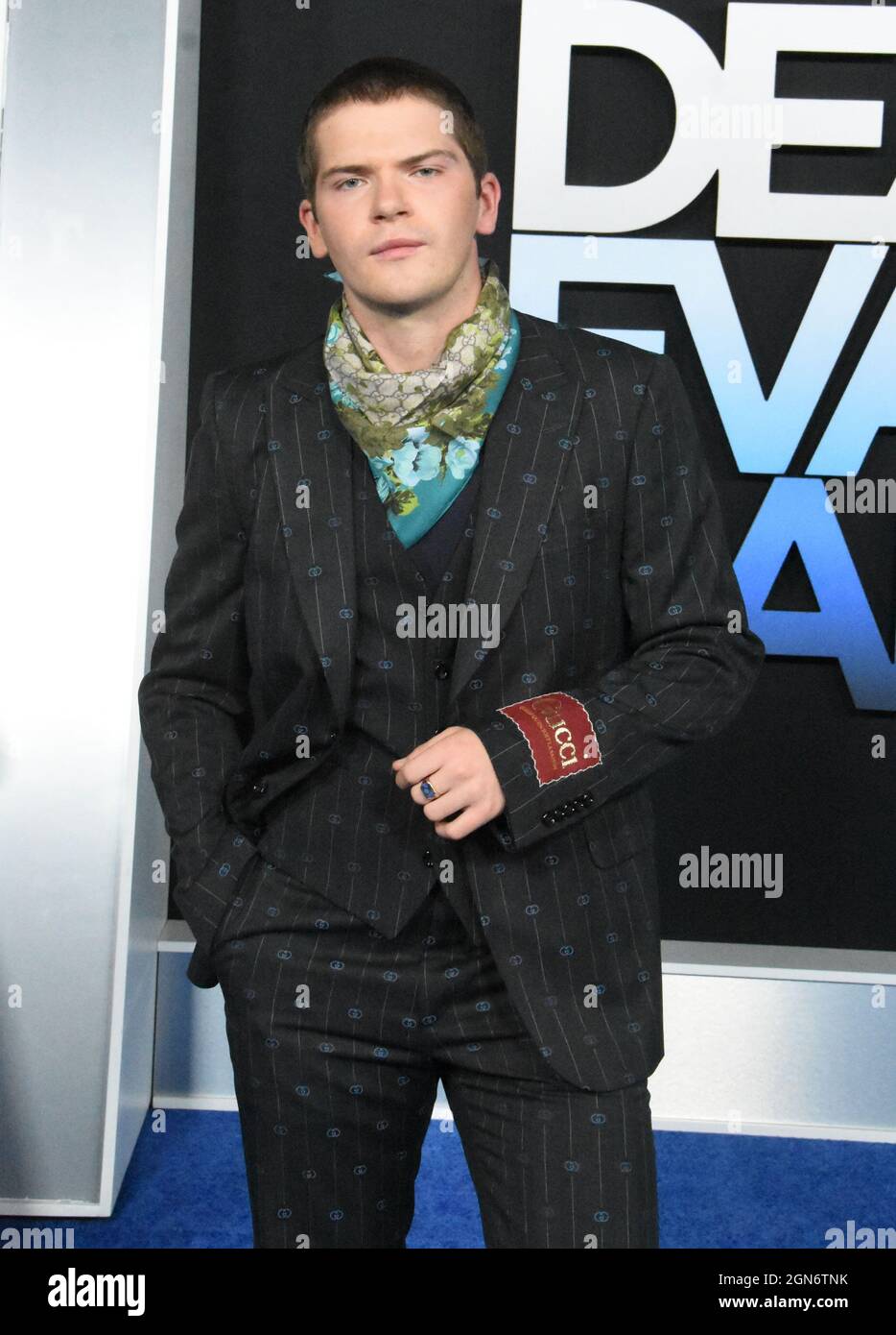 Colton ryan hi-res stock photography and images - Alamy