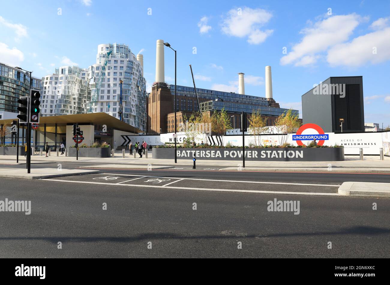 The new Battersea Power Station tube stop, on the Northern Line ...