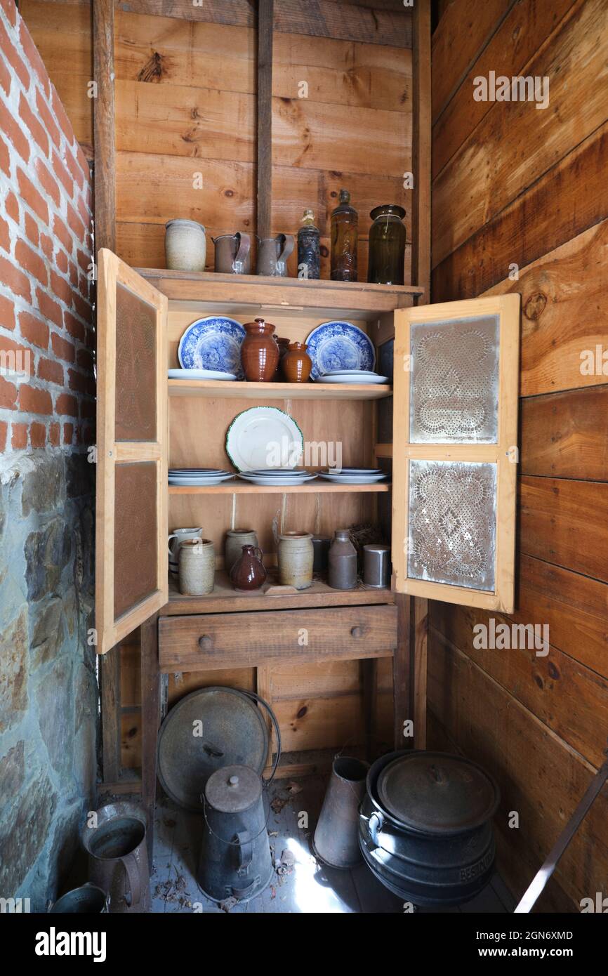 Plantation slave kitchen hi-res stock photography and images - Alamy