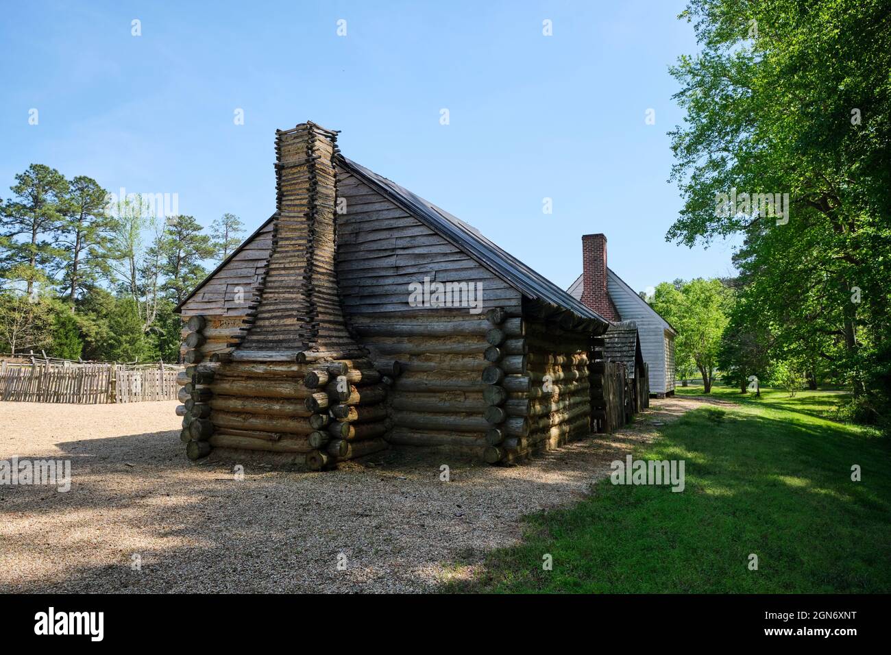 Slave quarters log cabin house at the Tudor plantation. At the Pamplin ...