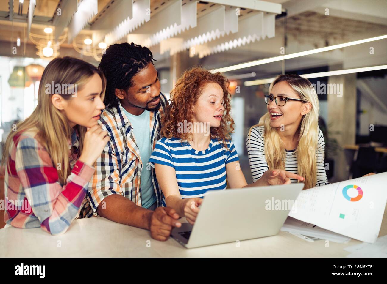 Brainstorming ceo hi-res stock photography and images - Alamy