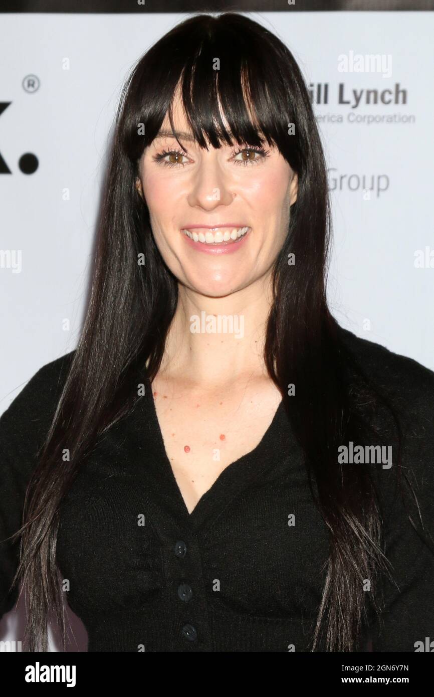 Tara at the beach image hi-res stock photography and images - Alamy