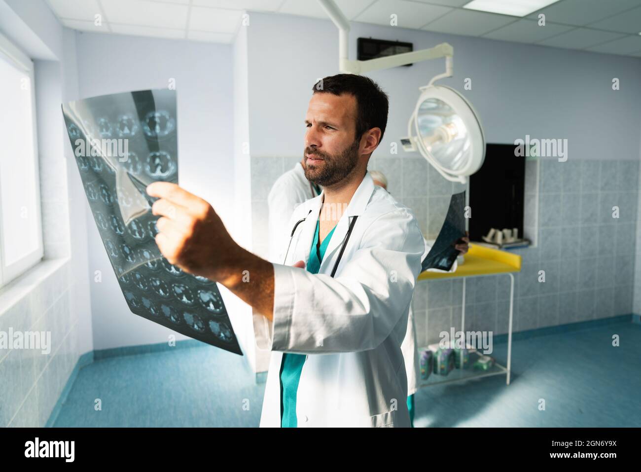 Hospital radiology radiography hi-res stock photography and images - Alamy