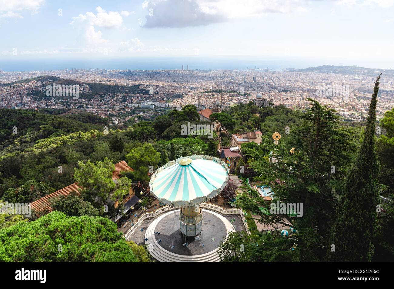 Metropolis barcelona barcelonas hi-res stock photography and images - Alamy