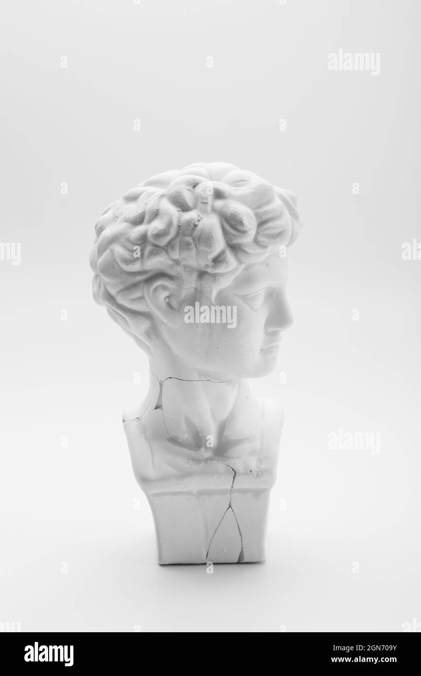 Broken plaster head sculpture of David Stock Photo - Alamy