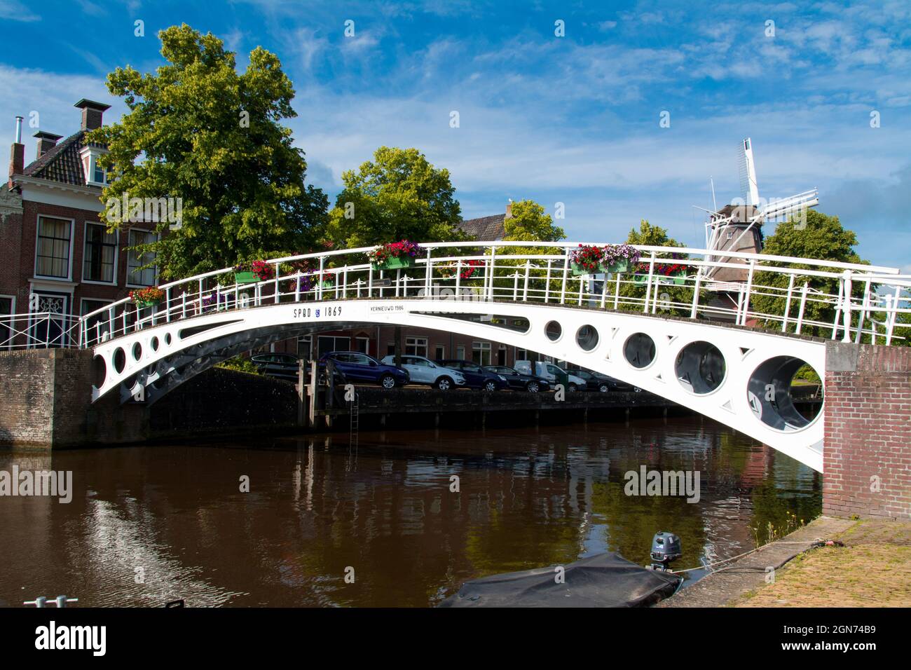 Zon bridge hi-res stock photography and images - Alamy