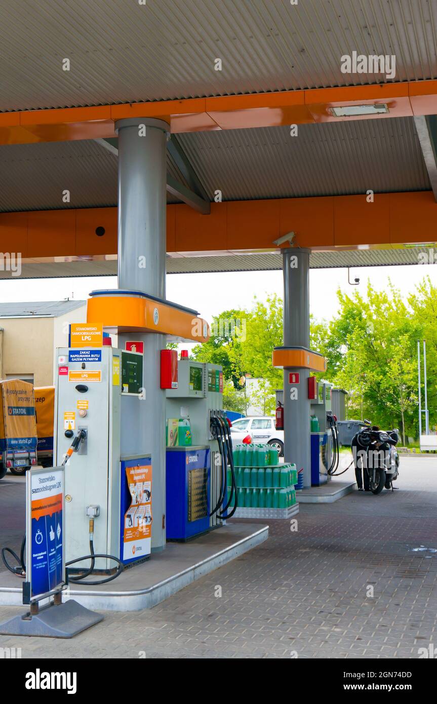 Statoil fuel station hi-res stock photography and images - Alamy