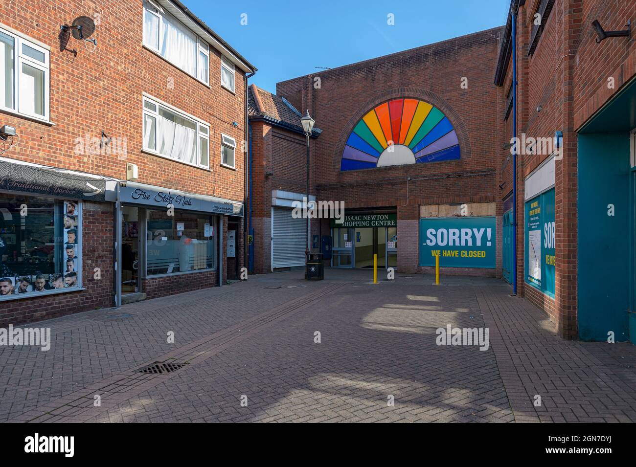 Grantham, Lincolnshire, UK Closed Sign at the entrance to the Isaac ...