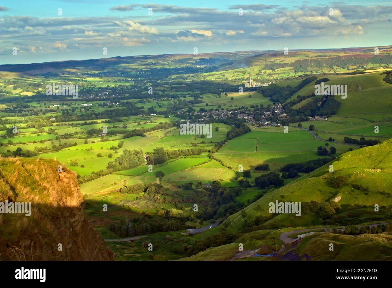 View over Hope Valley from the summit of Mam Tor Stock Photo - Alamy