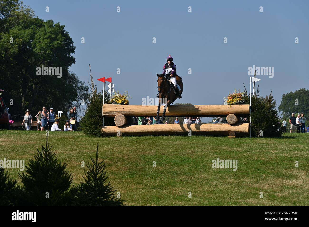 Ginny Howe, cross country phase of the Ginny Howe on Trendy Captain ...