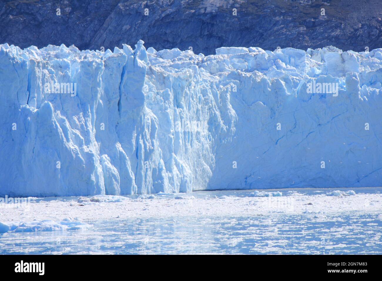 Glacier tongue of overwhelming Eqip Sermia, Greenland Stock Photo - Alamy