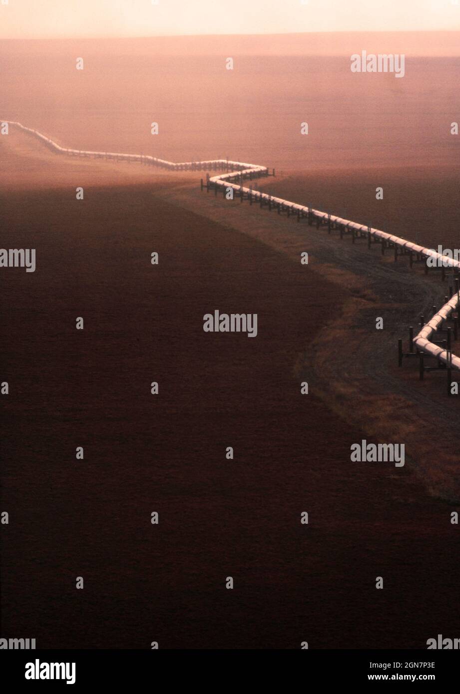 System range hi-res stock photography and images - Alamy