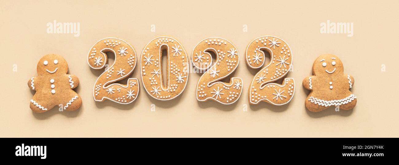 Gingerbread cookies in the form of numbers, gingerbread New Year 2022 ...