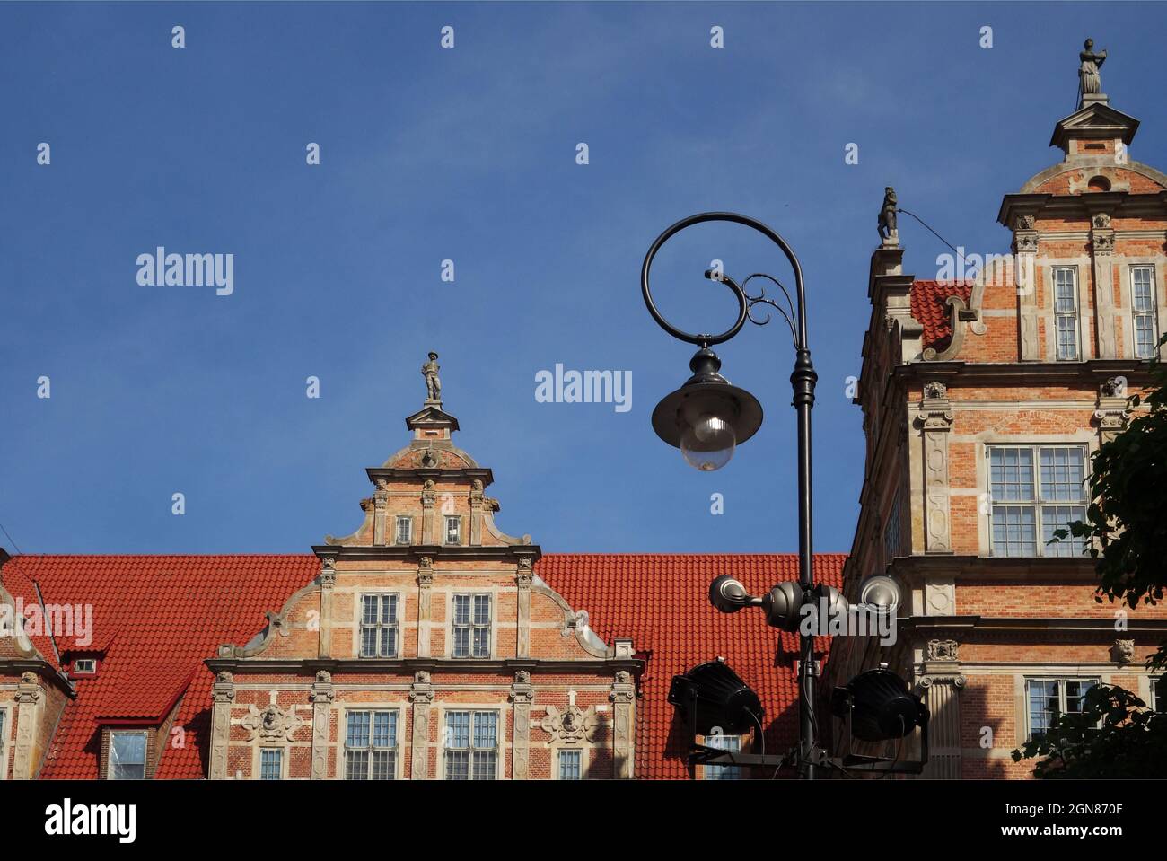 Traditional brick buildings hi-res stock photography and images - Alamy
