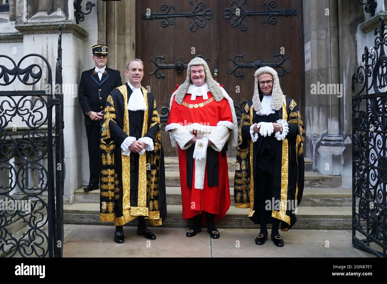 Lord chancellor swearing in ceremony hi-res stock photography and ...