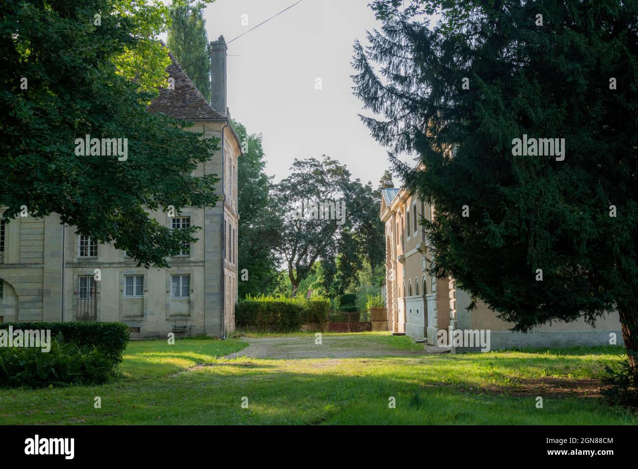 Foire du village hi-res stock photography and images - Alamy