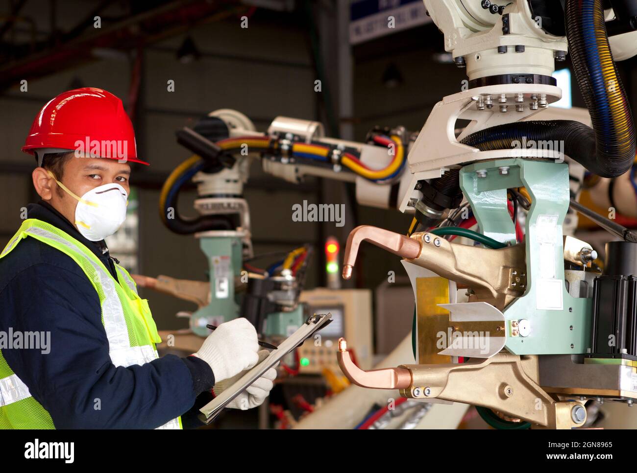 Industrial engineer activity in factory Stock Photo - Alamy