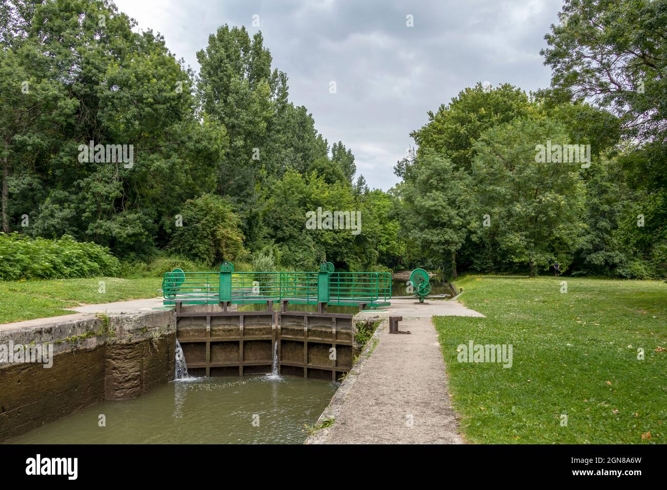 A gate of the canal lock, device for raising and lowering boats, ships ...
