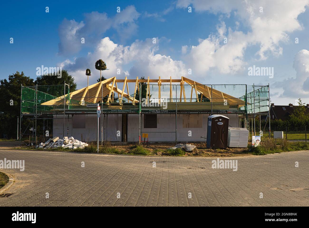 ASCHEBERG, GERMANY - Sep 04, 2021: new development area, house under ...