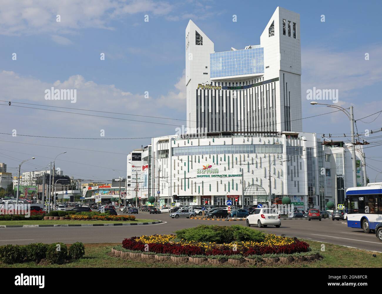 Atrium shopping centre hi-res stock photography and images - Alamy