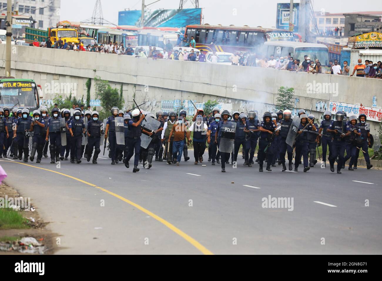 NARAYANGANJ, BANGLADESH - SEPTEMBER 23, 2021: Protesters set fire in ...