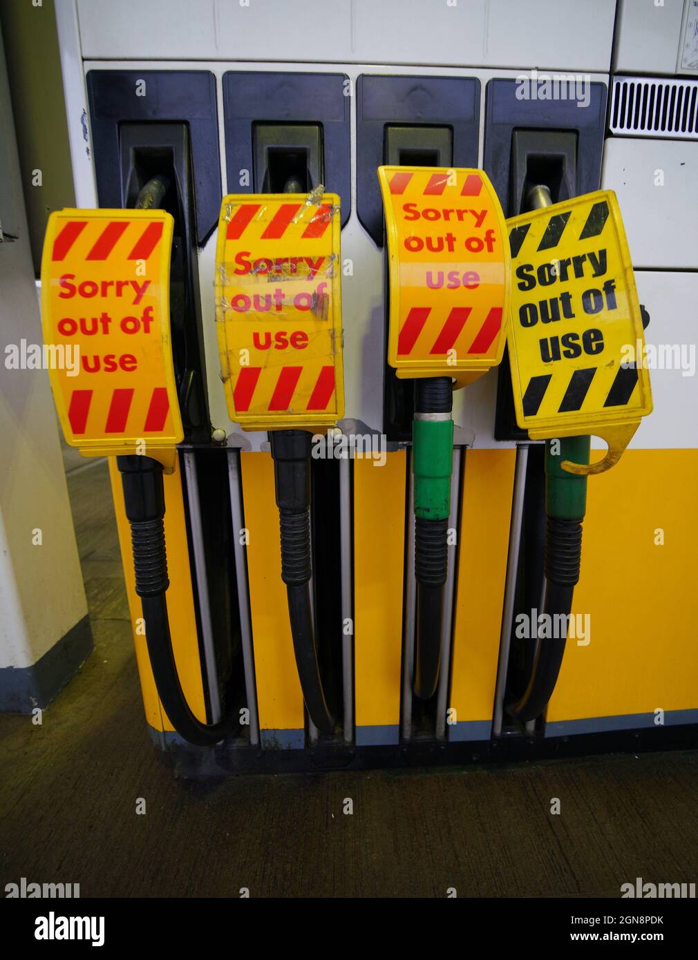 A Shell petrol station in Liverpool which was closed due to having no ...