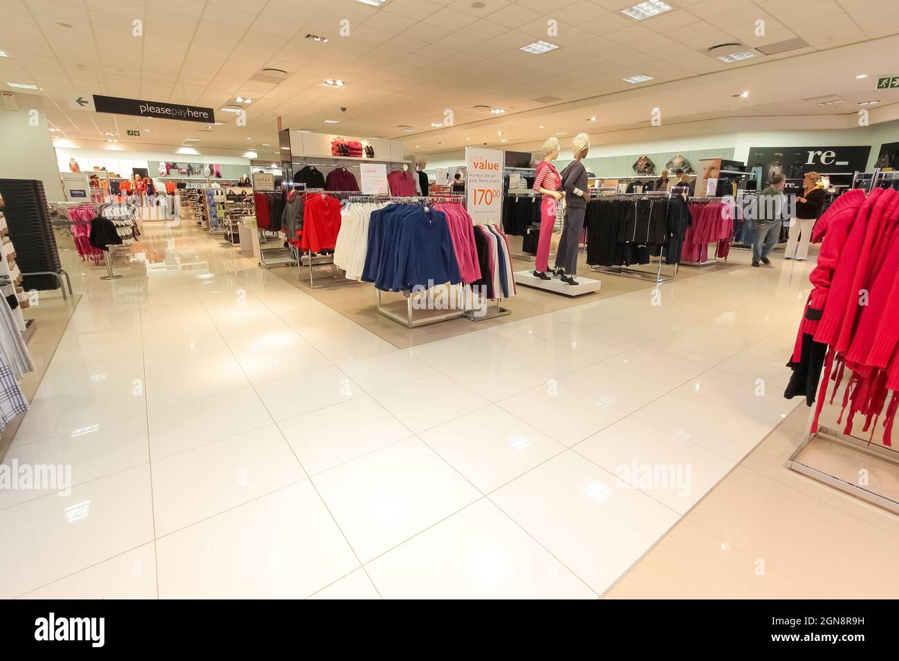 JOHANNESBURG, SOUTH AFRICA - Aug 16, 2021: The Interior of Woolworths ...