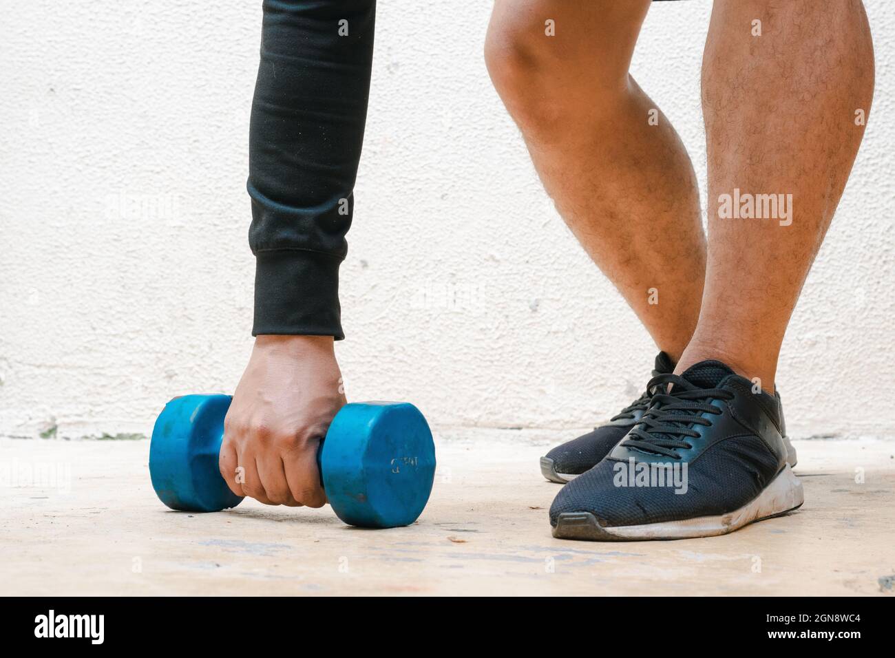 Man grabbing hi-res stock photography and images - Alamy