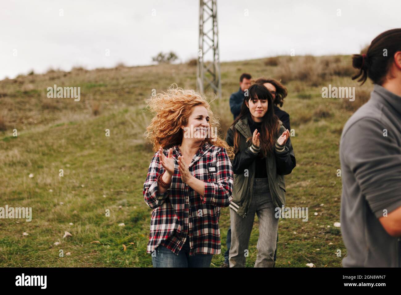 Female clapping hands hi-res stock photography and images - Alamy
