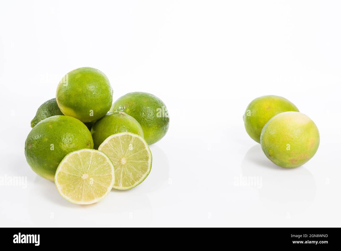 Fruit Limón Tahiti -Citrus x Latifolia Isolated On a White Background ...