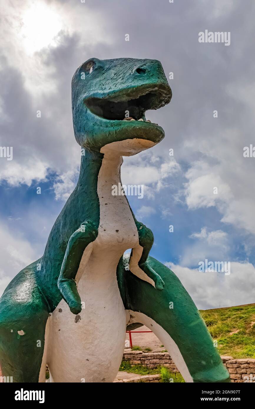 Tyrannosaurus rex in Dinosaur Park, a family fun roadside attraction ...