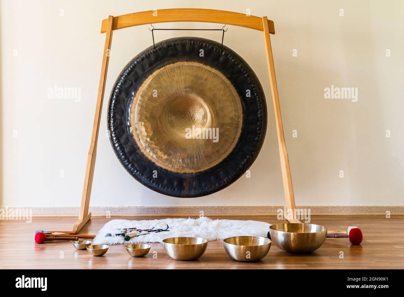 Percussion instruments hi-res stock photography and images - Alamy