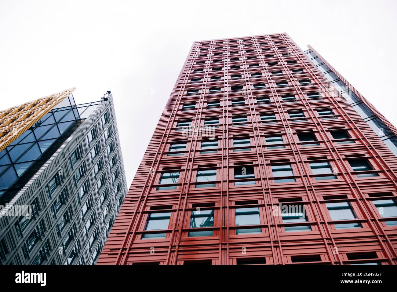 Tall office buildings hi-res stock photography and images - Alamy