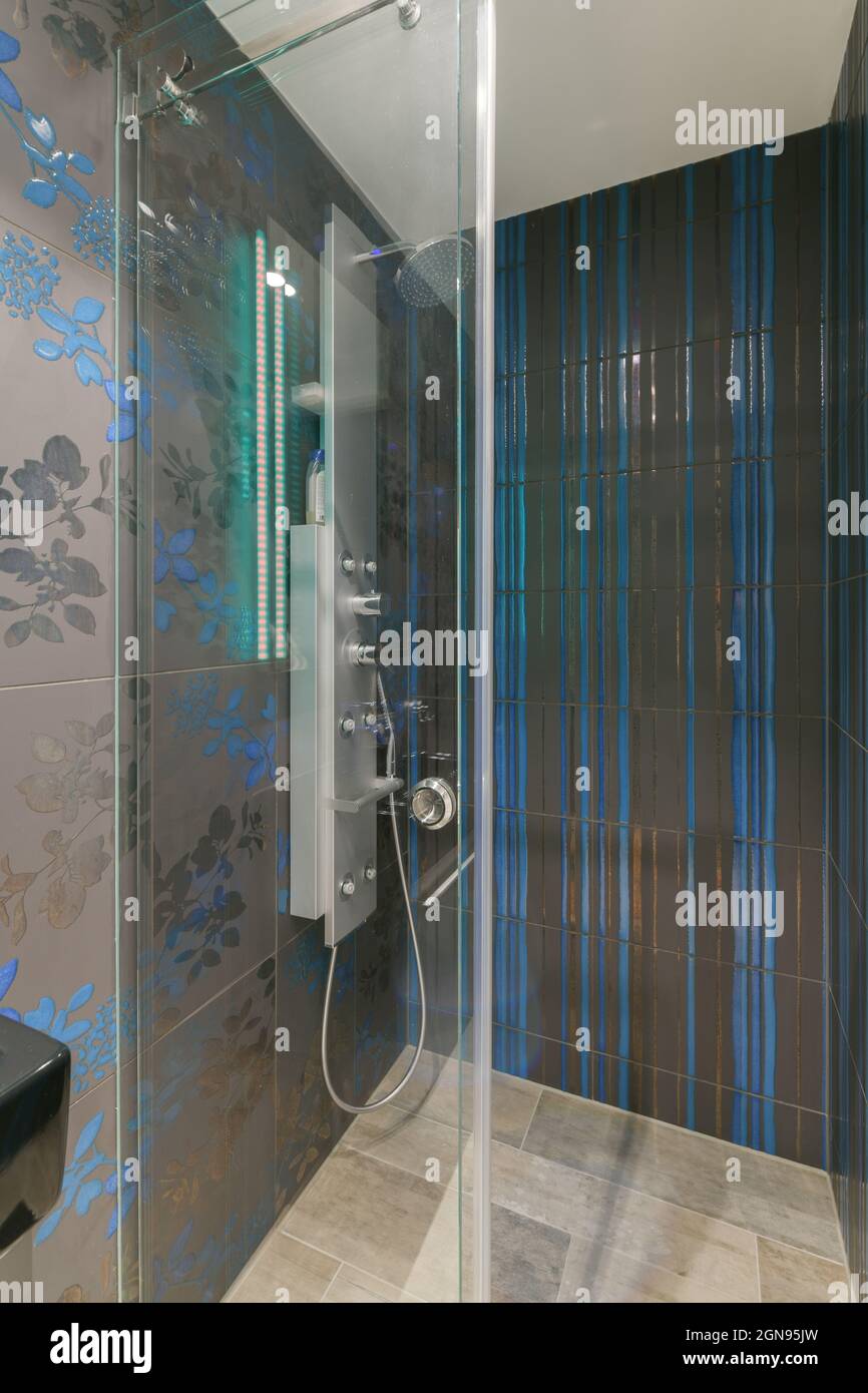 Shower box in modern bathroom Stock Photo - Alamy