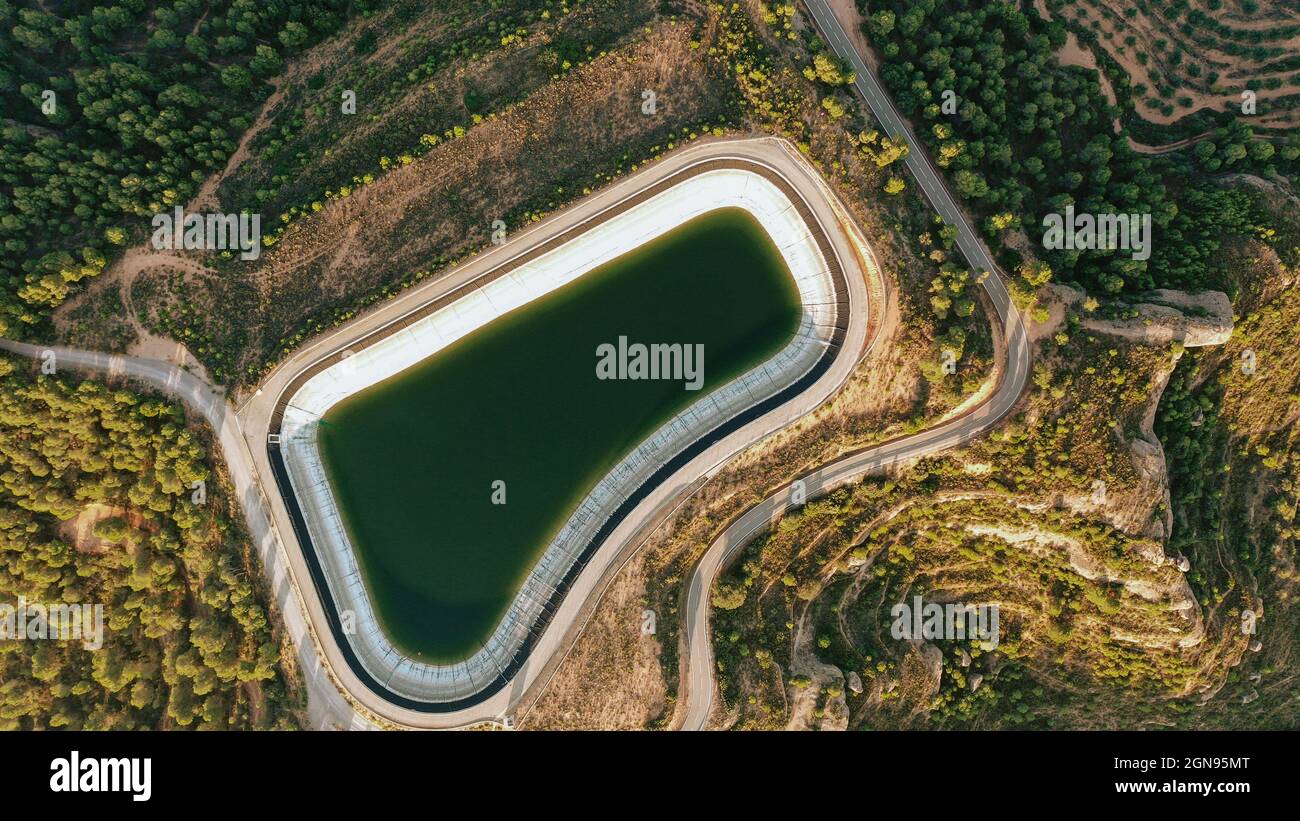 Aerial view of reservoir hi-res stock photography and images - Alamy