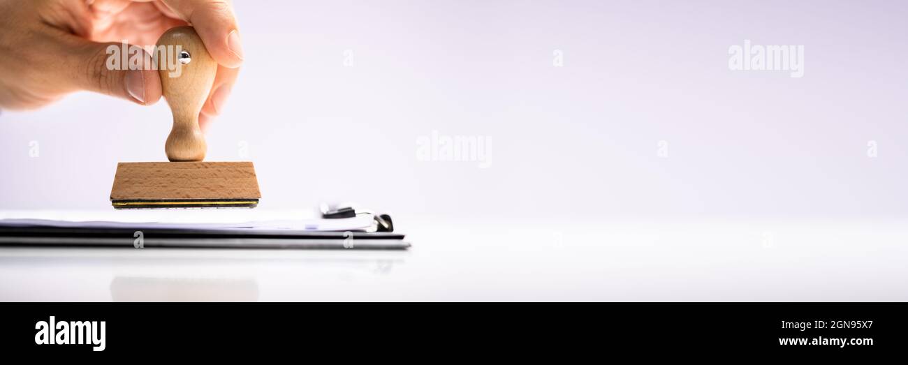 Notary stamp hi-res stock photography and images - Alamy