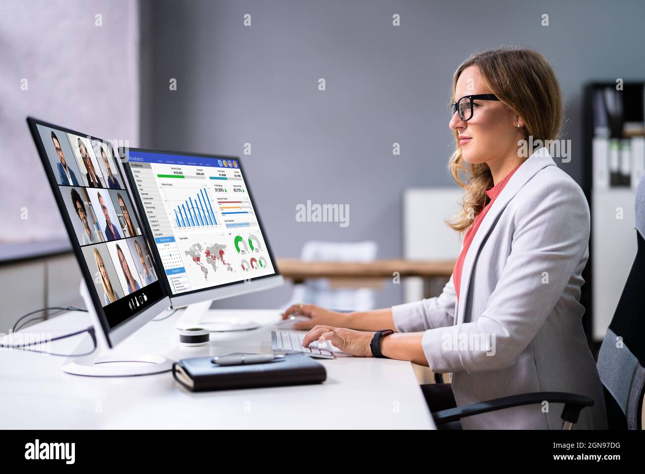 Online Virtual Learning Conference Meeting On Computer Stock Photo - Alamy