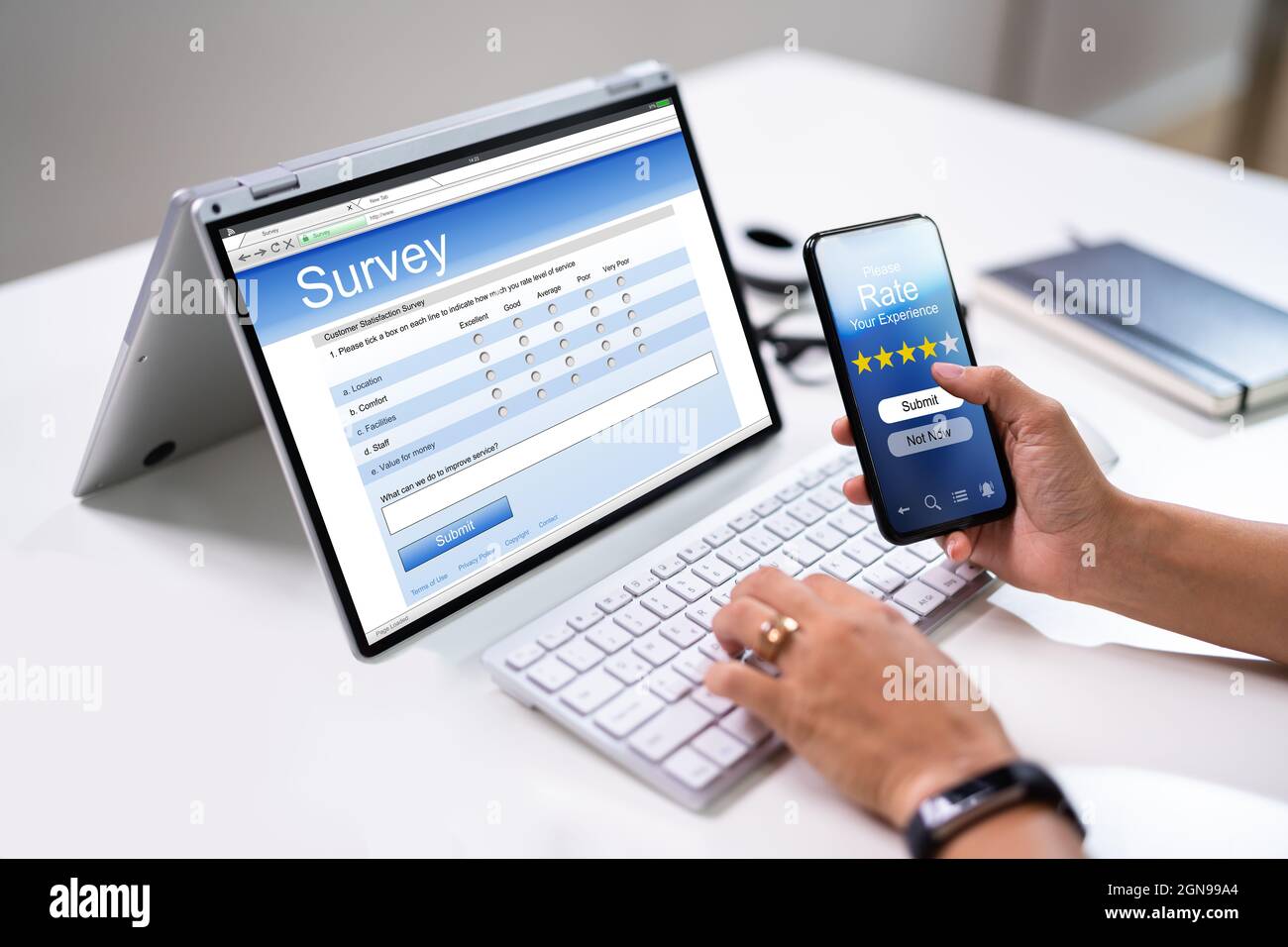 Online Mobile Survey High Resolution Stock Photography and Images - Alamy