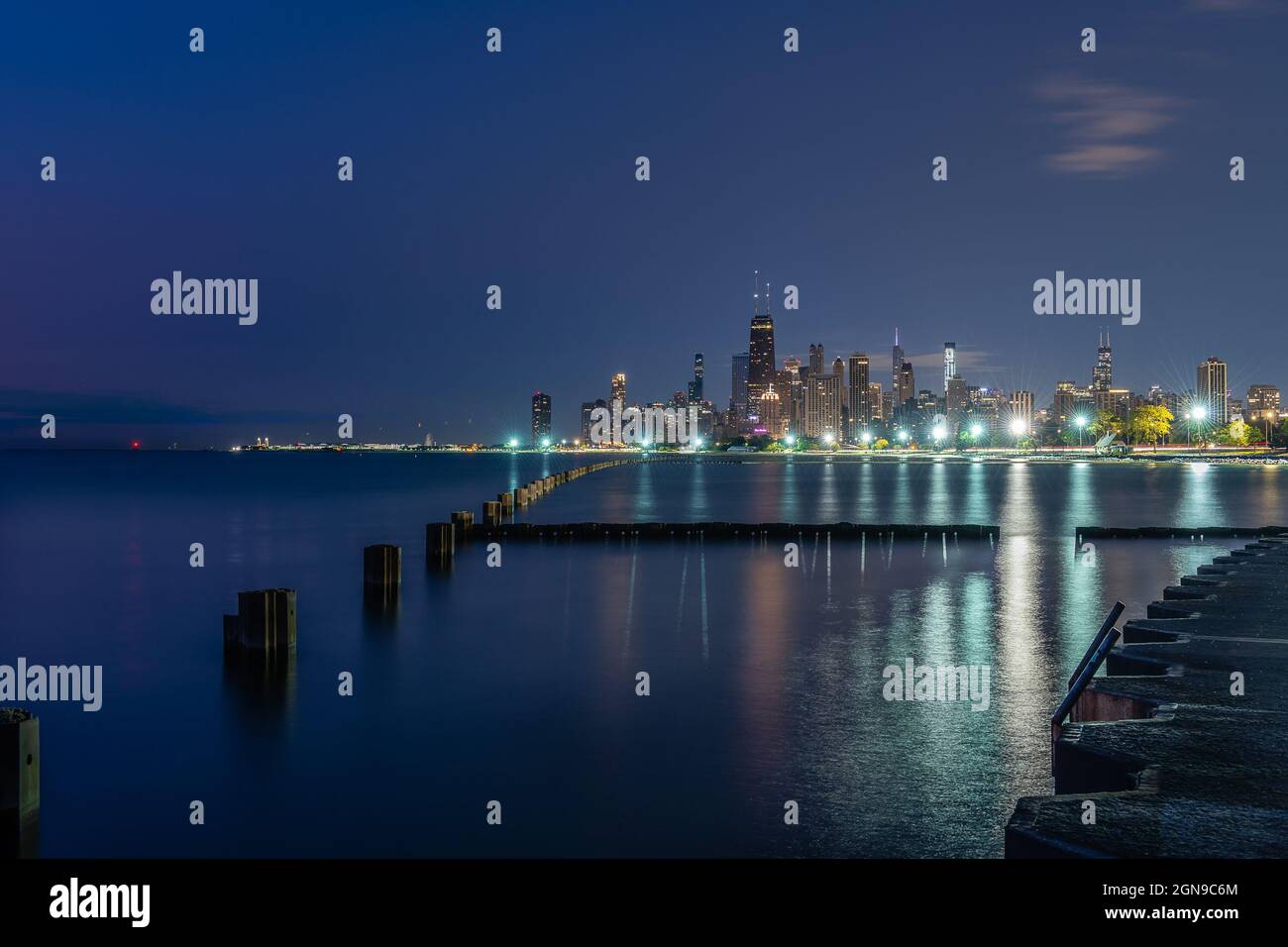 The Chicago Skyline from Fullerton & North Beach Stock Photo - Alamy