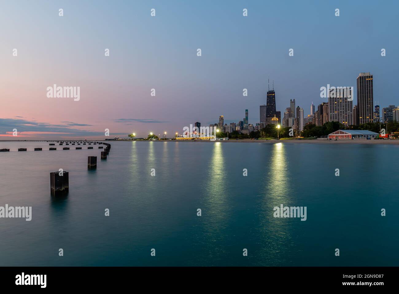 The Chicago Skyline from Fullerton & North Beach Stock Photo - Alamy