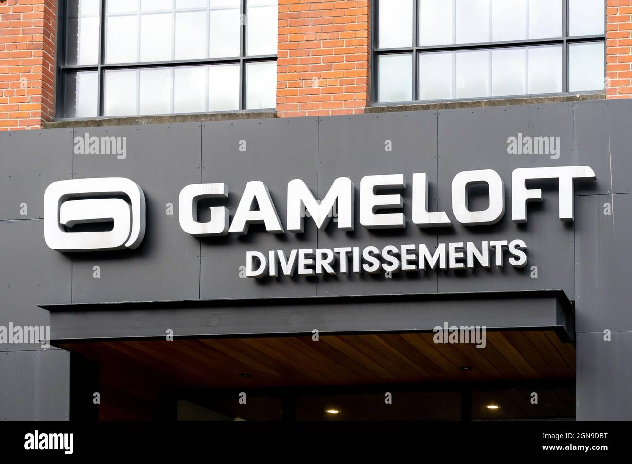 Gameloft logo hi-res stock photography and images - Alamy