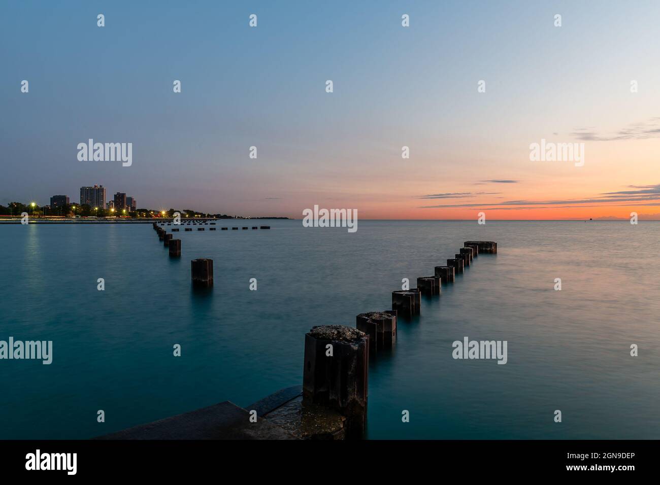 The Chicago Skyline from Fullerton & North Beach Stock Photo - Alamy