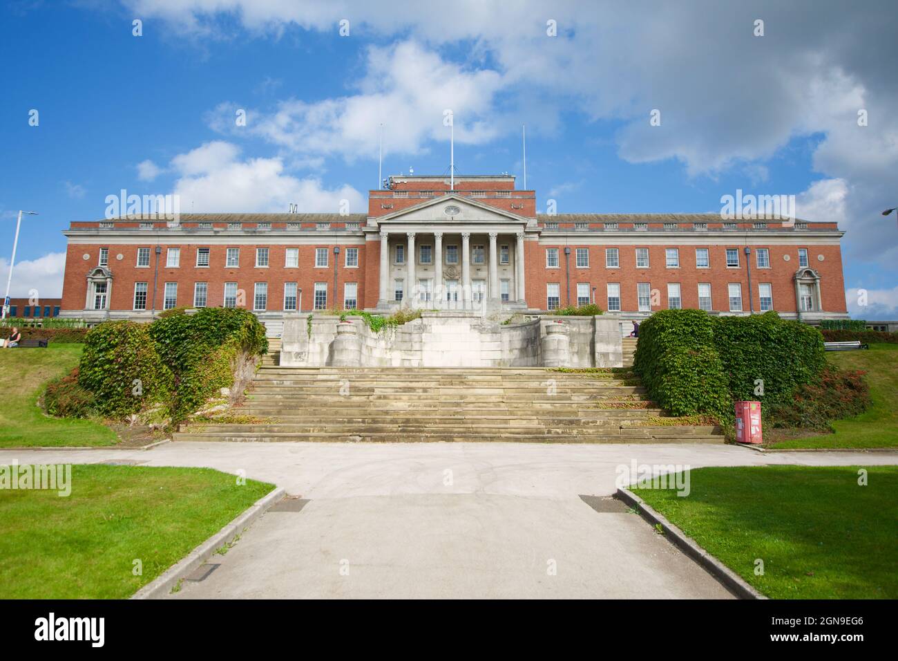 Chesterfield Town Hall, Derbyshire. The town hall of historic market ...