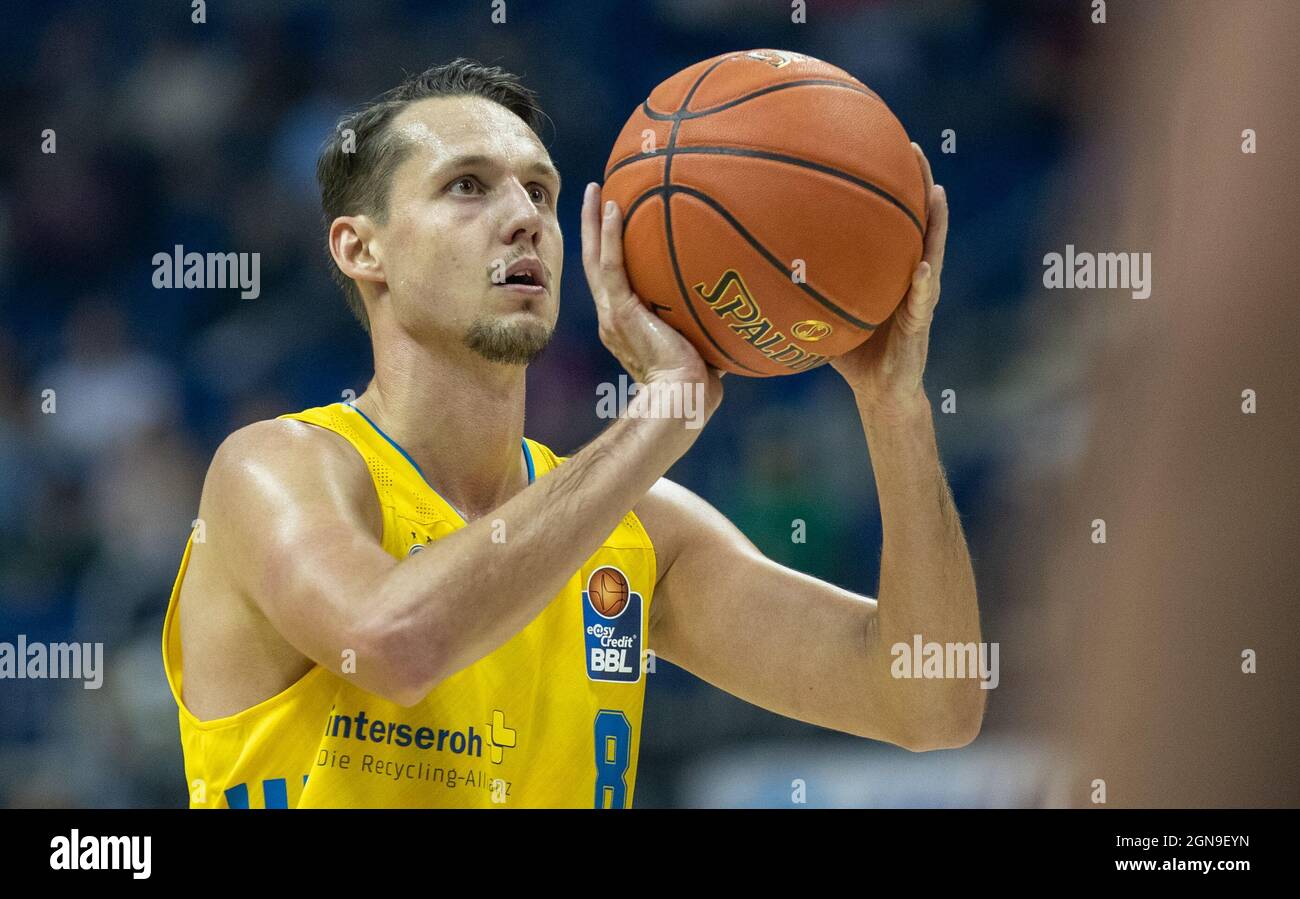 Berlin, Germany. 23rd Sep, 2021. Basketball: Bundesliga, Alba Berlin ...