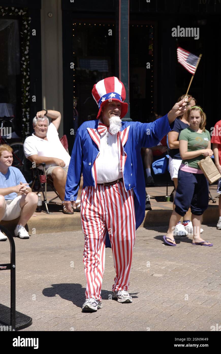 Uncle sam costume hi-res stock photography and images - Alamy