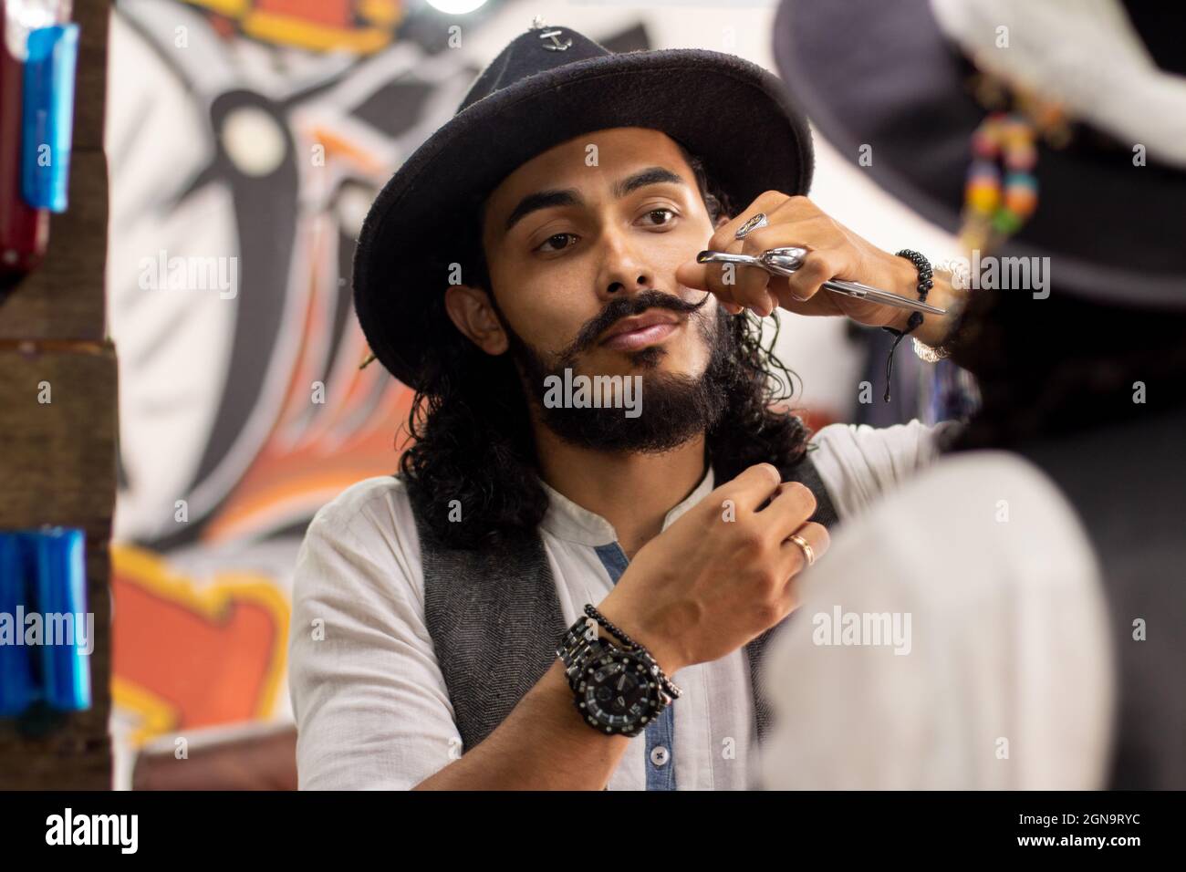 Mustache hipster hi-res stock photography and images - Alamy