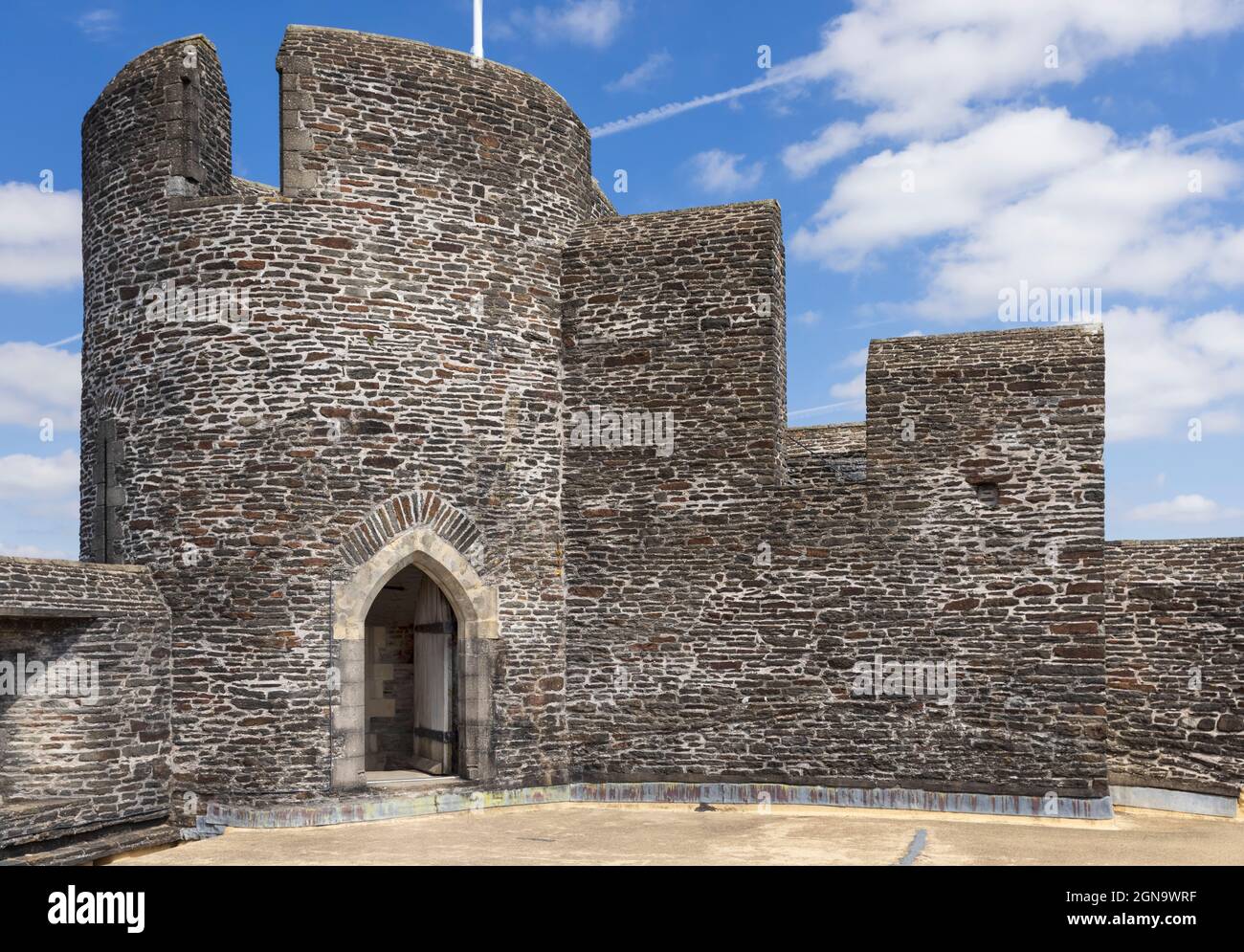 Gatehouse tower, Caerphilly Castle, Wales, UK Stock Photo - Alamy